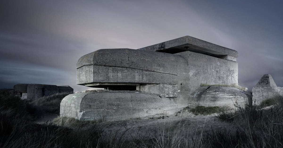 WW2 Bunkers : les places fortes de la 2e Guerre mondiale photographiées ...
